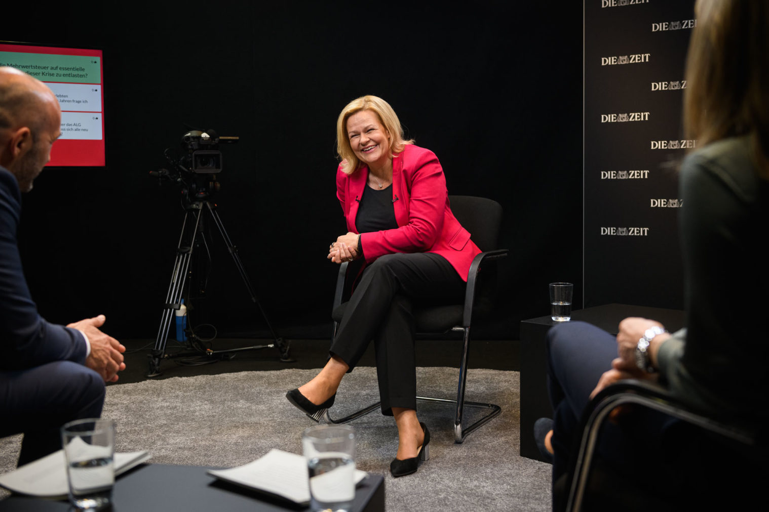 »Eine Stunde ZEIT mit Nancy Faeser«